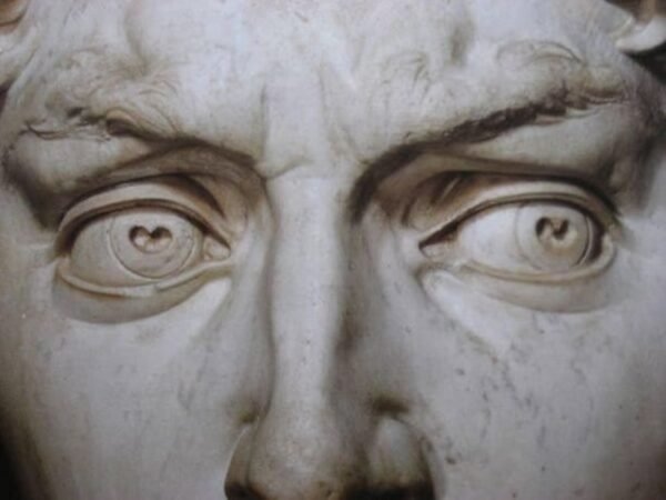 Why is the Statue of David So Famous?