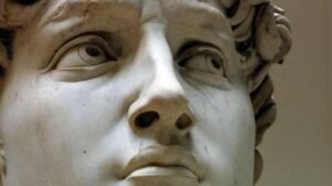 Why is the Statue of David So Famous?